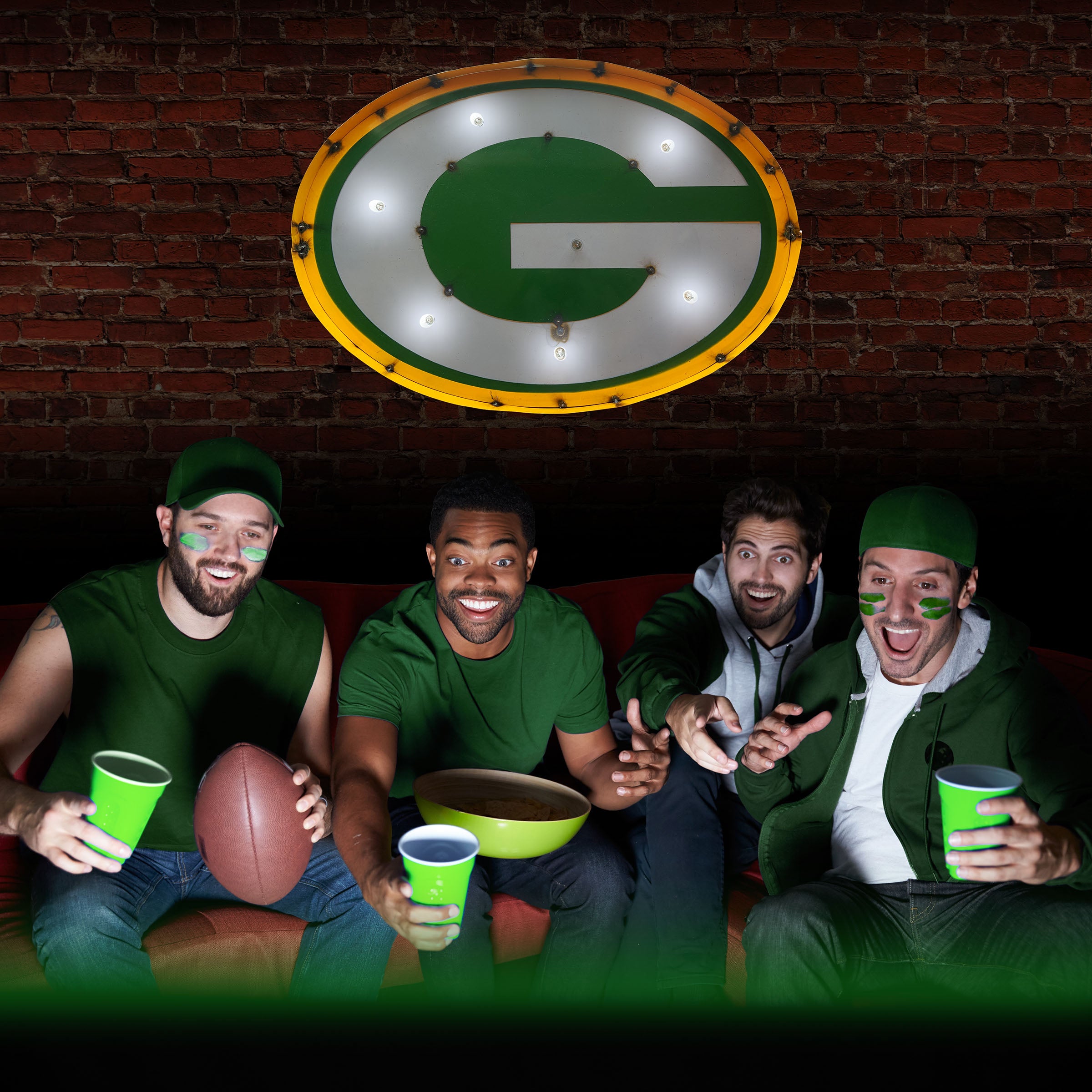 Buy NFL Green Bay Packers Logo Retro Lighted Metal Sign – ProFootballStuff